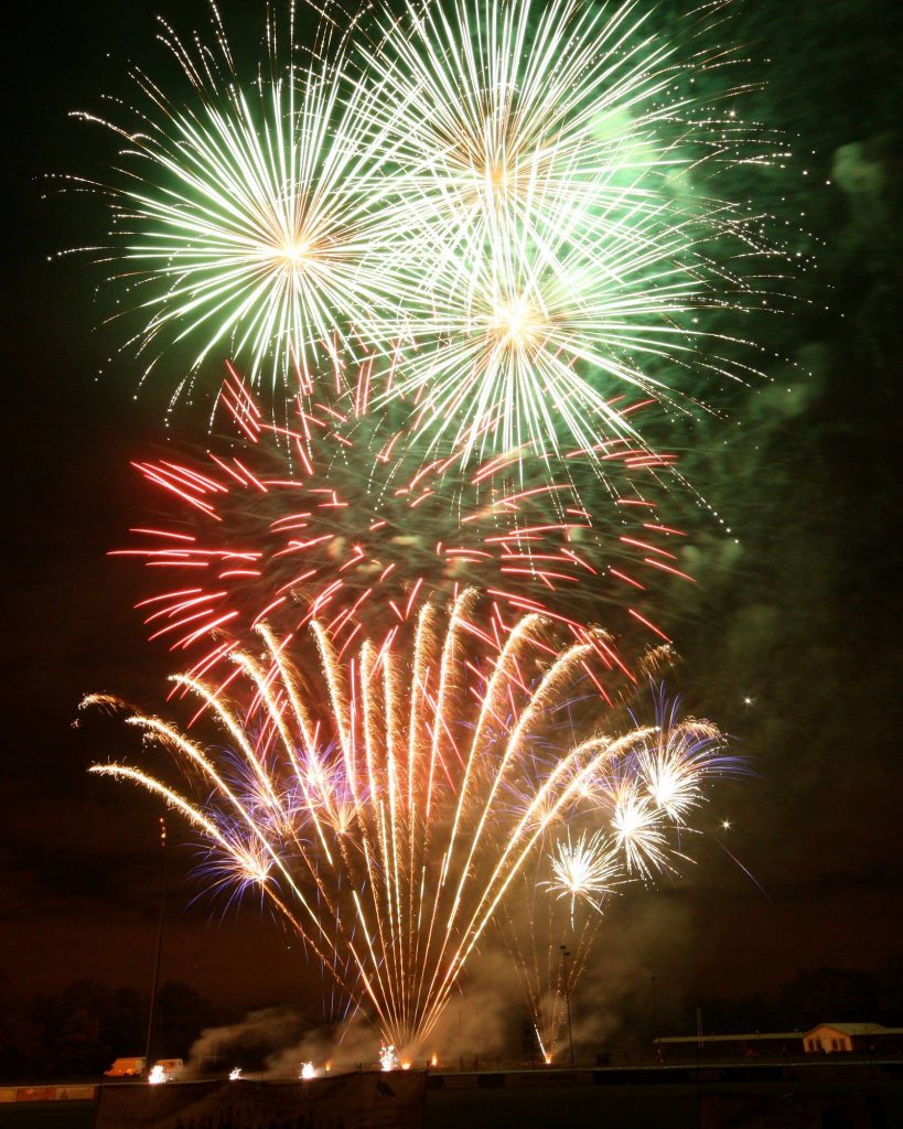 Top 5 Bonfire Displays To Watch — Lady Wimbledon